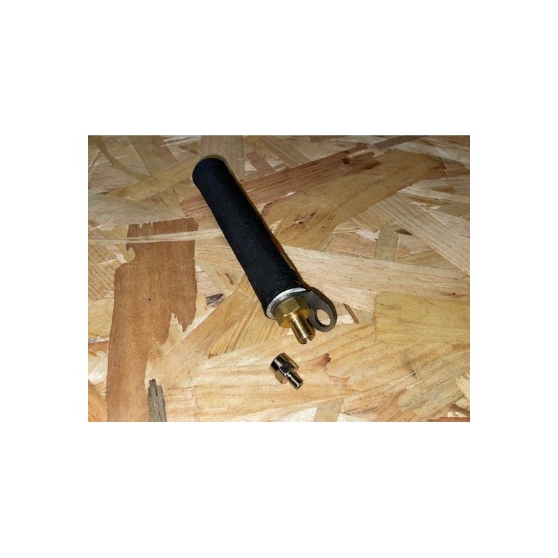 Inflatable pipe plug